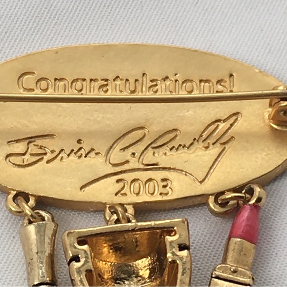 Avon | Jewelry | Avon Sales And 203 Presidents Club Award Brooch Dated ...